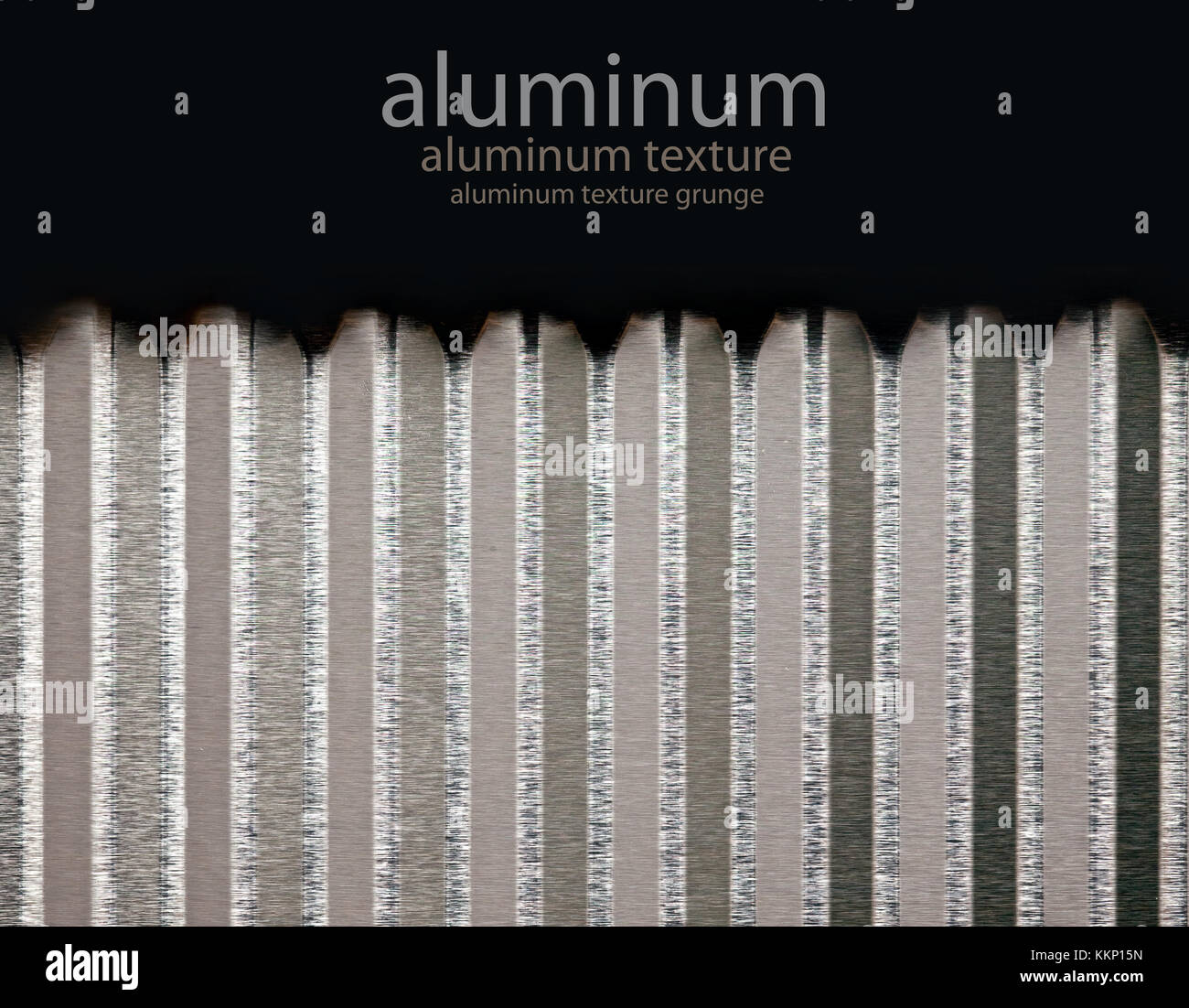 Grunje Aluminium Textur auf darc Hintergrund Stockfotografie - Alamy