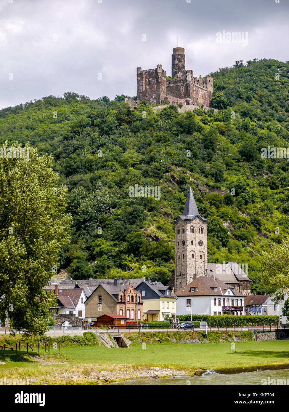 Burgen am rhein -Fotos und -Bildmaterial in hoher Auflösung – Alamy