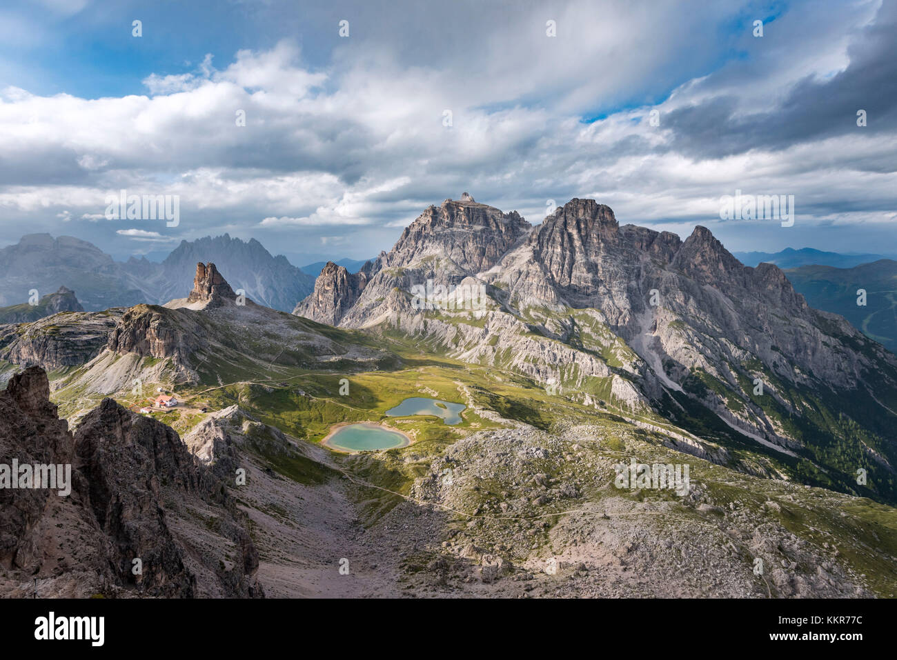 Sexten, Provinz Bozen, Dolomiten, Südtirol, Italien. Zhe Sonnenstrahlen ...