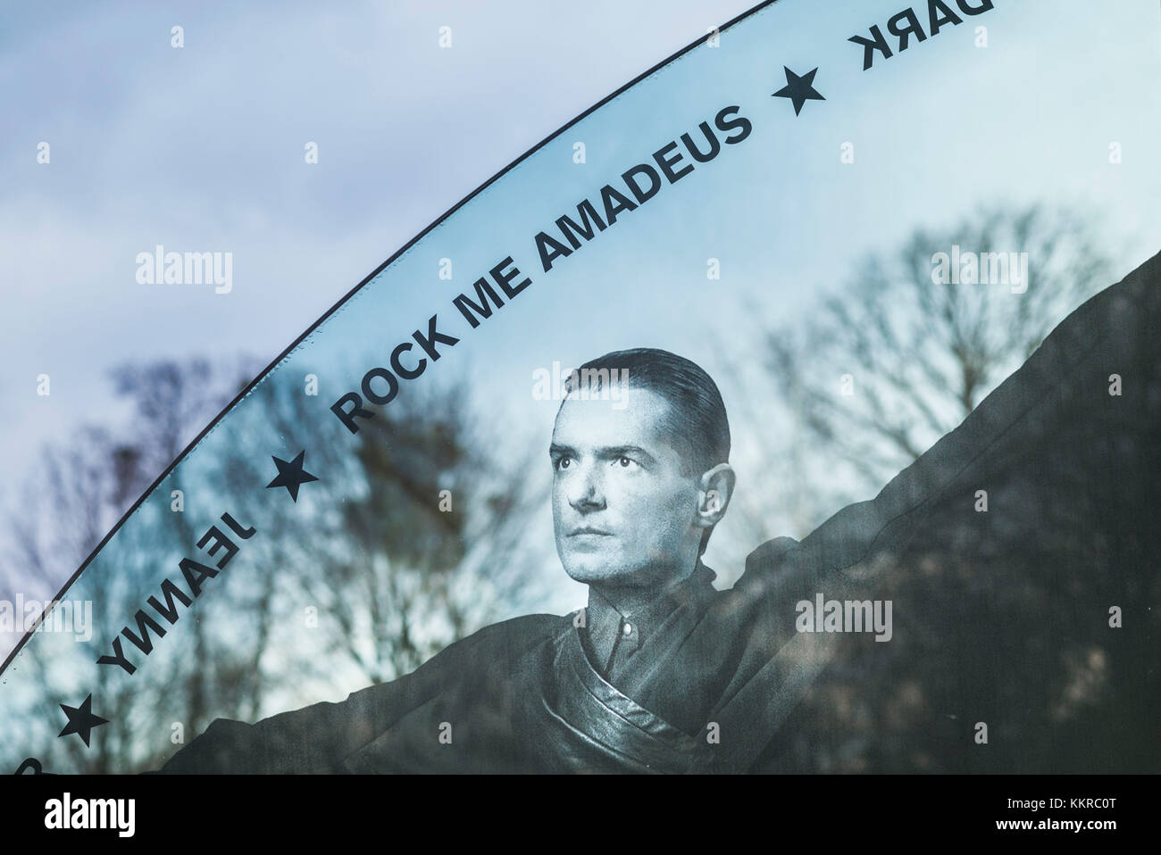 Hans hölzel falco -Fotos und -Bildmaterial in hoher Auflösung – Alamy