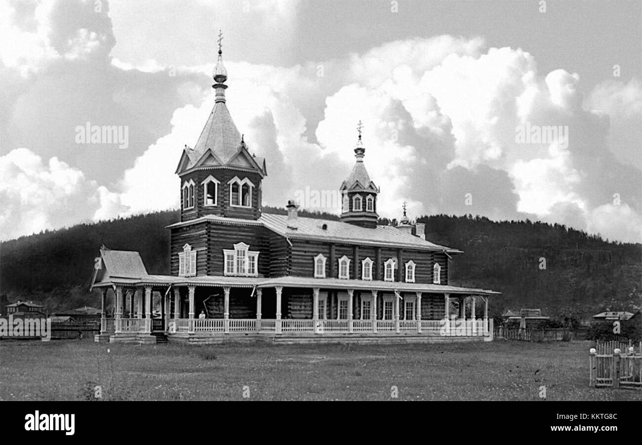 Das Troitski-Kloster in Kirensk, Russland, ist ein orthodoxes ...