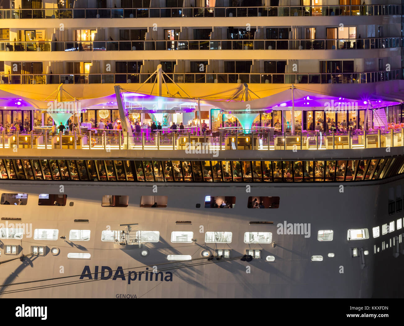 Aida prima kreuzfahrtschiff -Fotos und -Bildmaterial in hoher Auflösung ...
