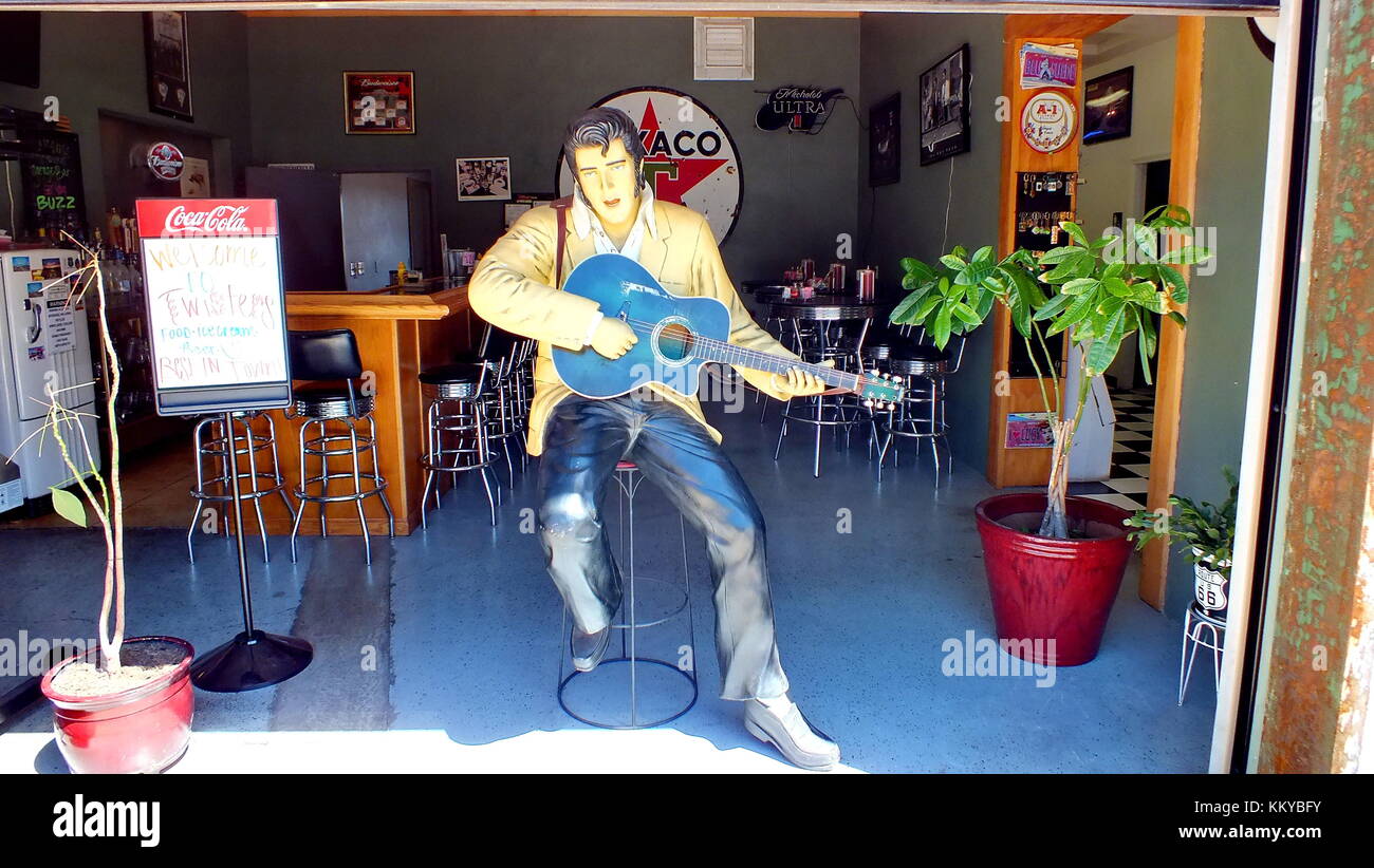 Statua di elvis williams arizona -Fotos und -Bildmaterial in hoher ...