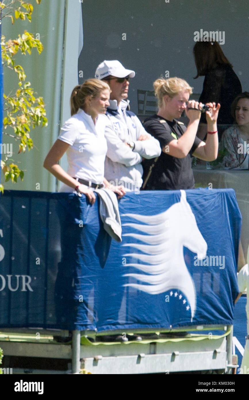 Athina onassis and doda miranda -Fotos und -Bildmaterial in hoher ...