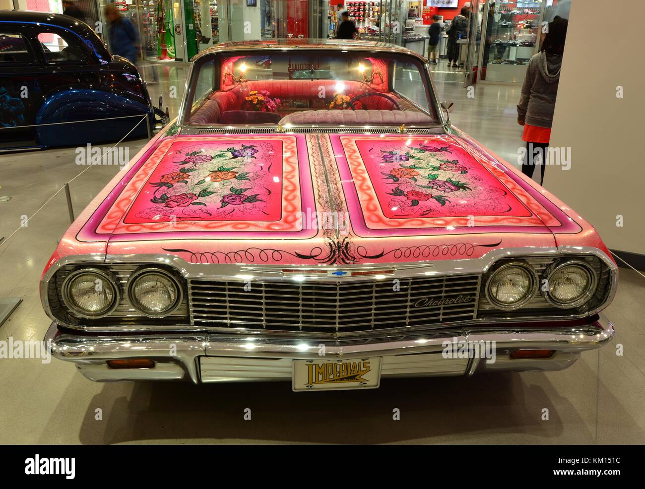 'custom car' 'low rider' -Fotos und -Bildmaterial in hoher Auflösung ...