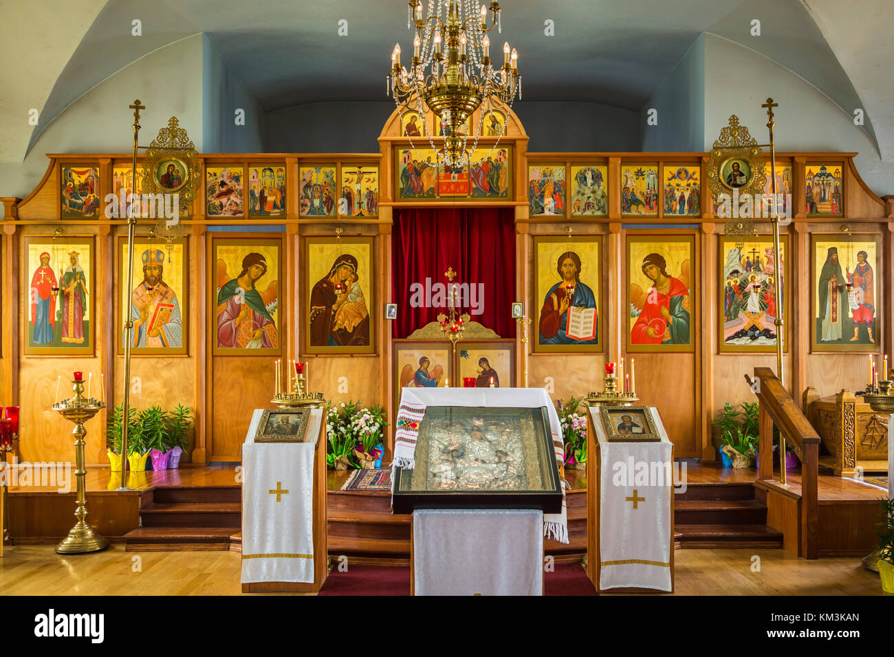Innenraum der Heiligen Auferstehung Russisch-orthodoxe Kirche in Kodiak ...