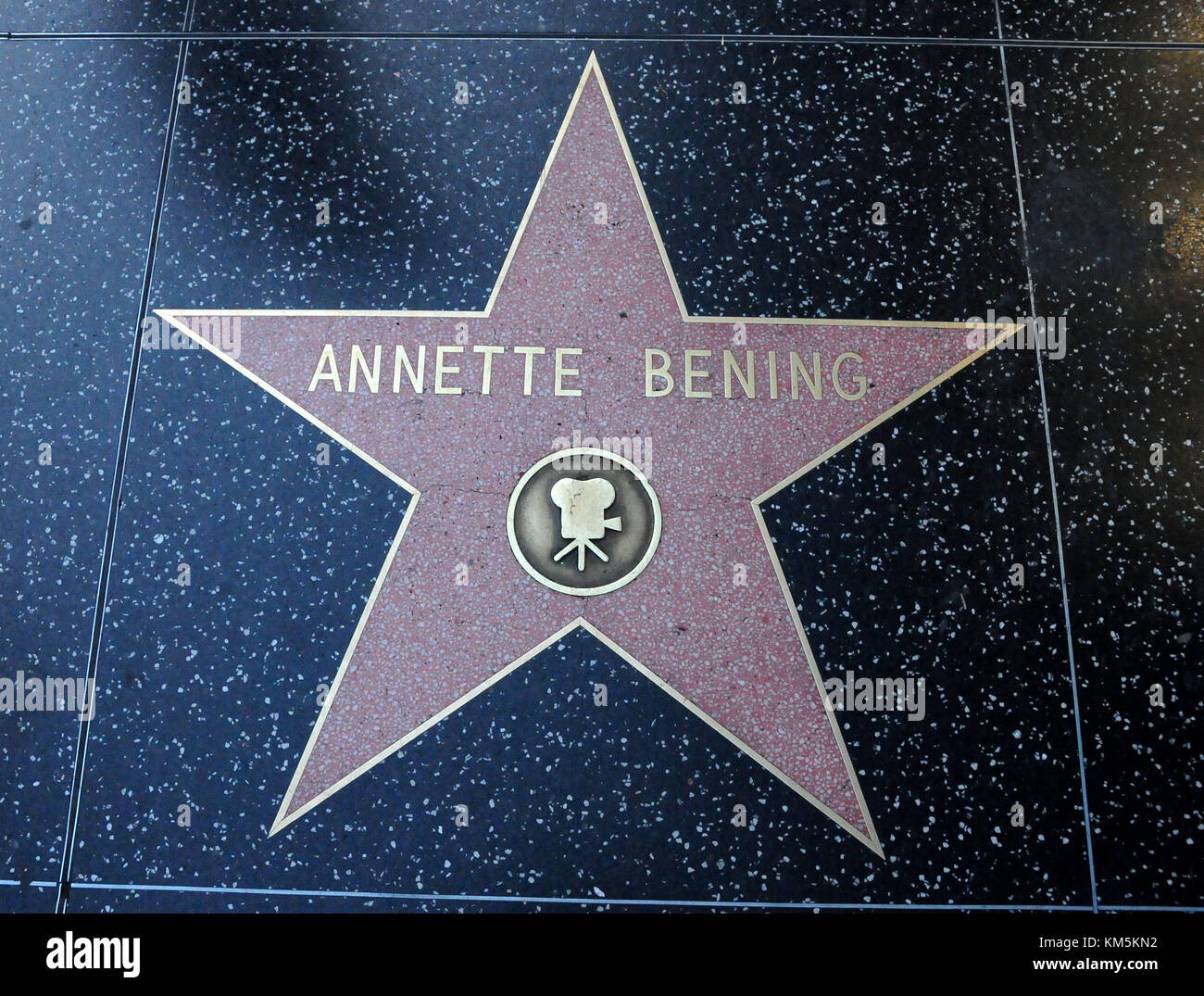 HOLLYWOOD, CA-DEZ 4: Annette Bening Stern auf Walk of Fame in Hollywood ...