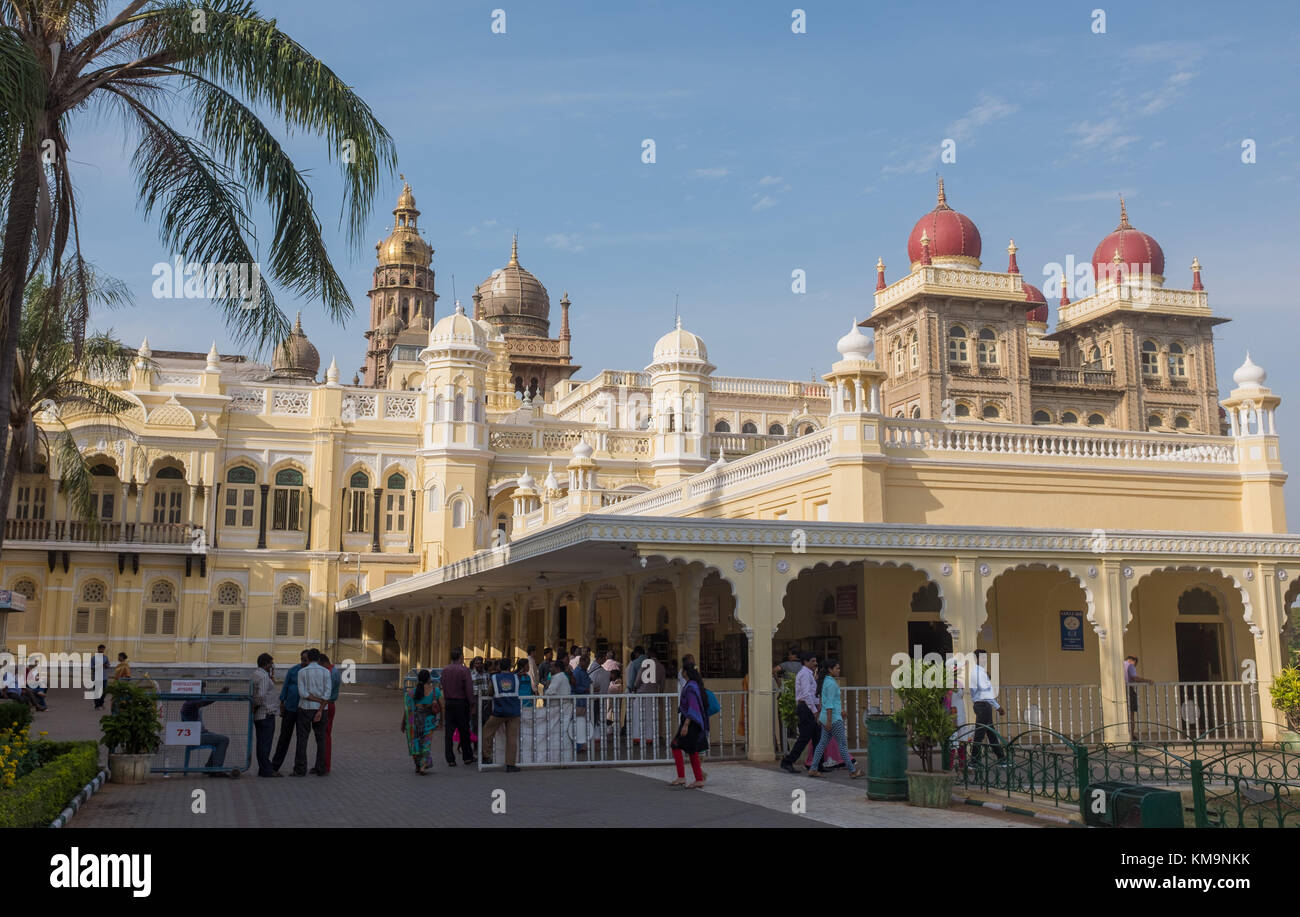 Palast von mysore -Fotos und -Bildmaterial in hoher Auflösung – Alamy