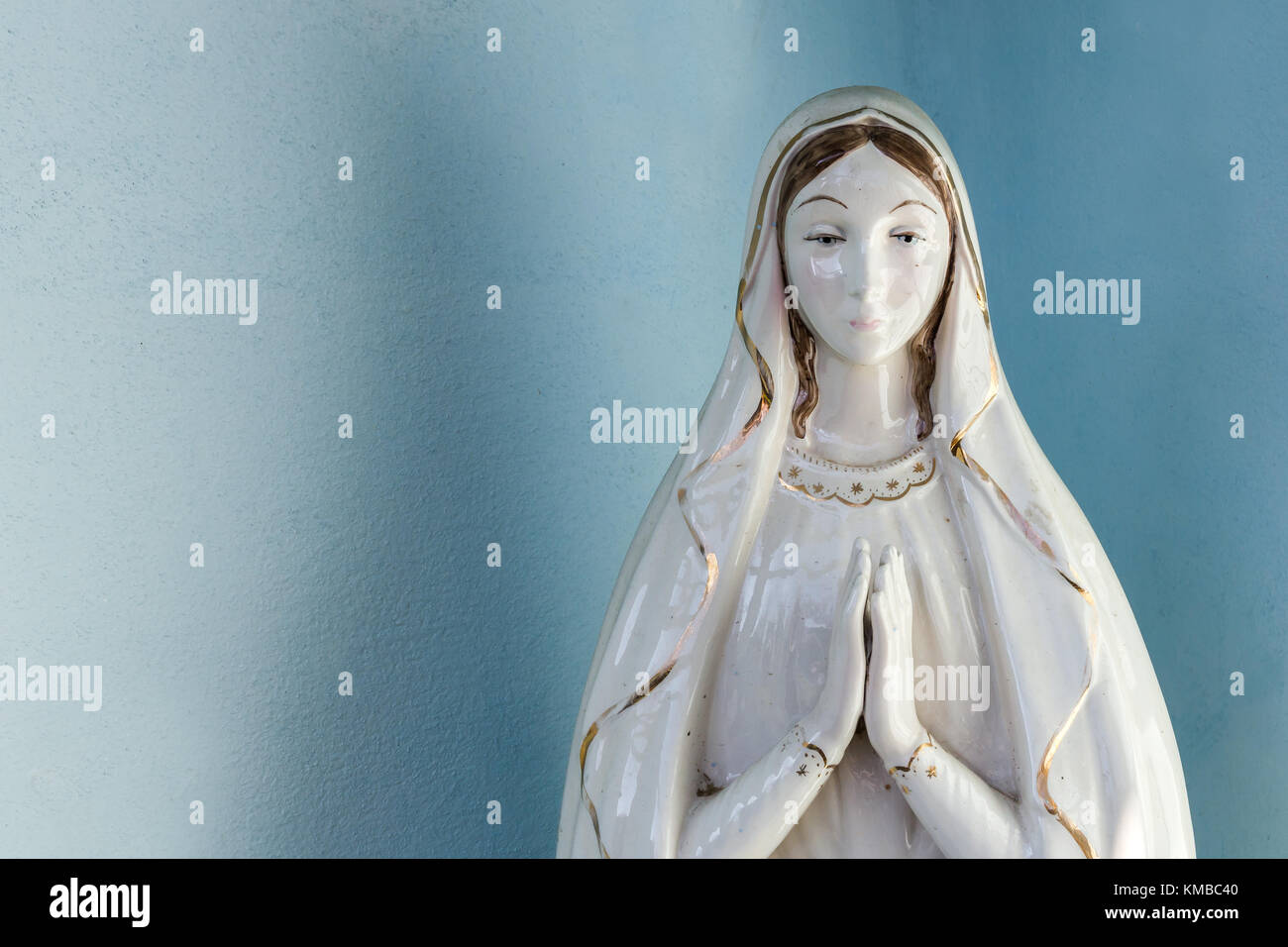 Madonna fatima statue -Fotos und -Bildmaterial in hoher Auflösung – Alamy
