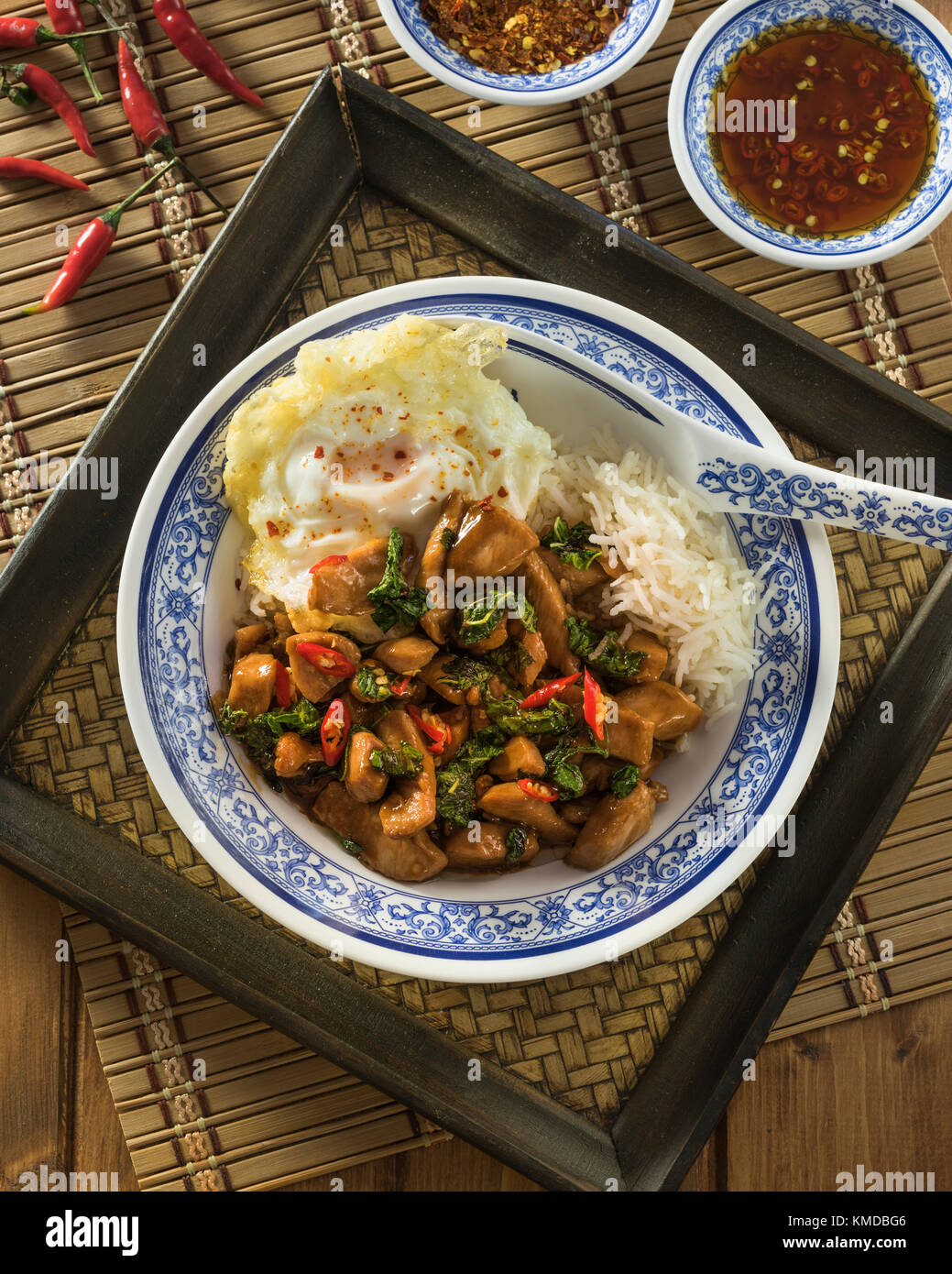 Pad kra pao gai -Fotos und -Bildmaterial in hoher Auflösung – Alamy