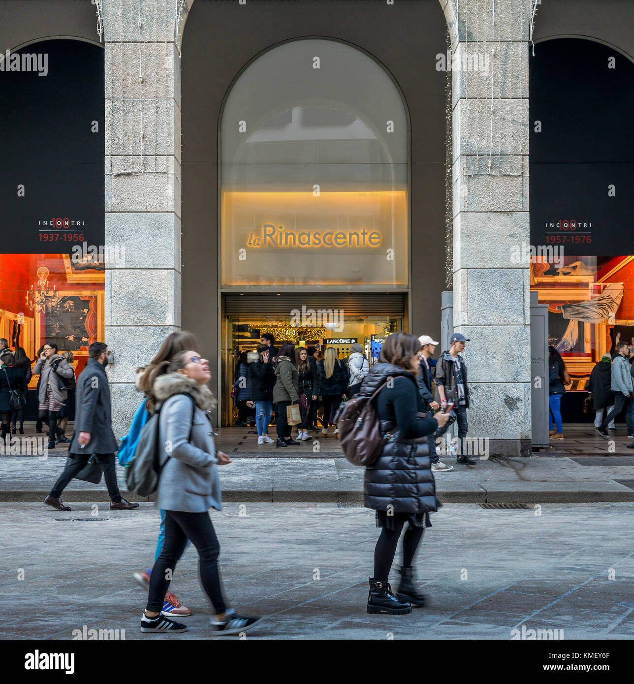 La rinascente -Fotos und -Bildmaterial in hoher Auflösung – Alamy