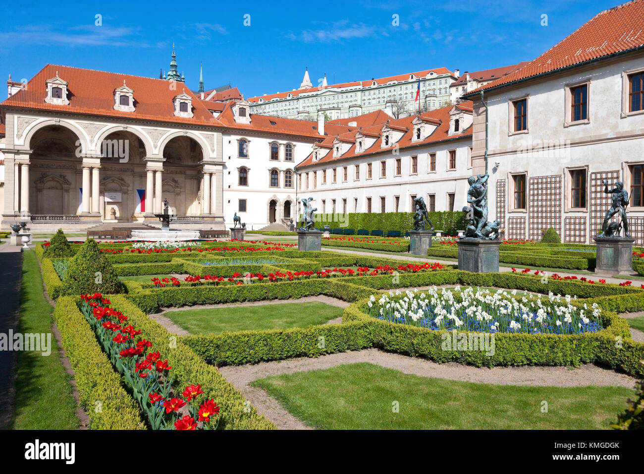 Wallenstein palace in prague czech -Fotos und -Bildmaterial in hoher ...