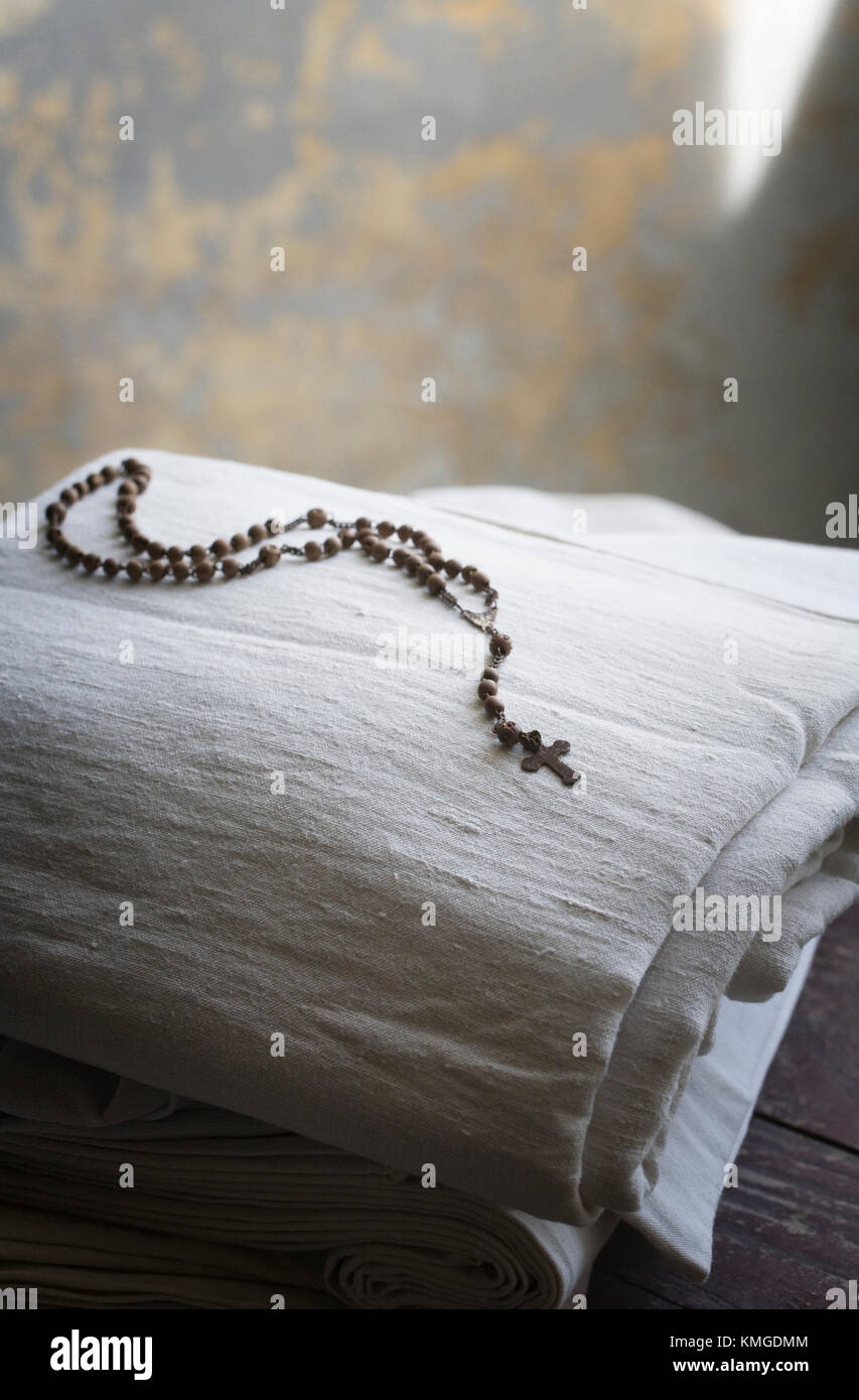 Gebet des rosenkranzes -Fotos und -Bildmaterial in hoher Auflösung – Alamy