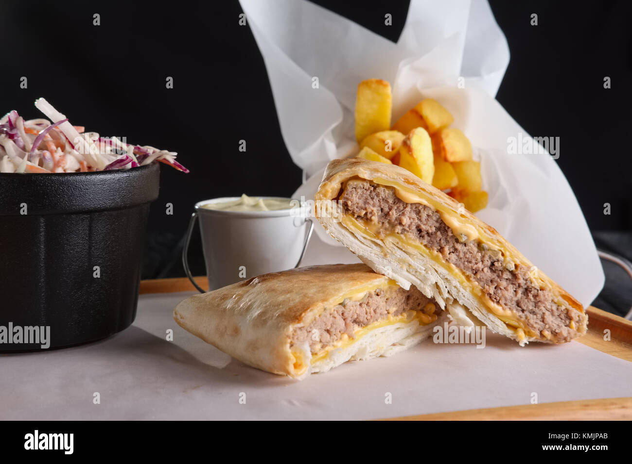 Falafel im fladenbrot -Fotos und -Bildmaterial in hoher Auflösung – Alamy