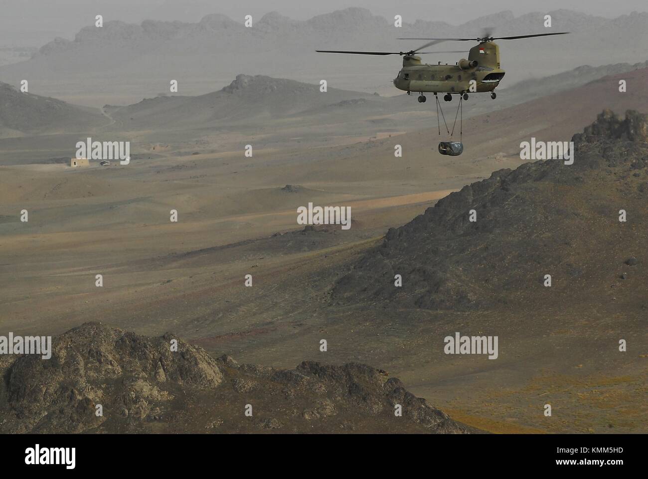 Afghanistan camp marmal in mazar i sharif -Fotos und -Bildmaterial in ...