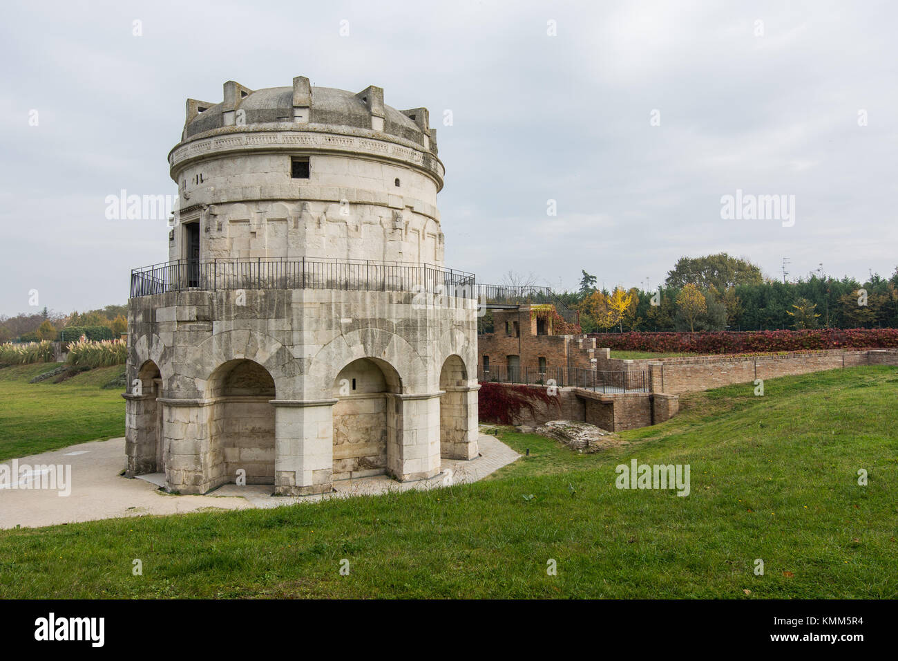 Das Mausoleum des Theoderich (Mausoleo di Teodorico), Ravenna, Italien ...