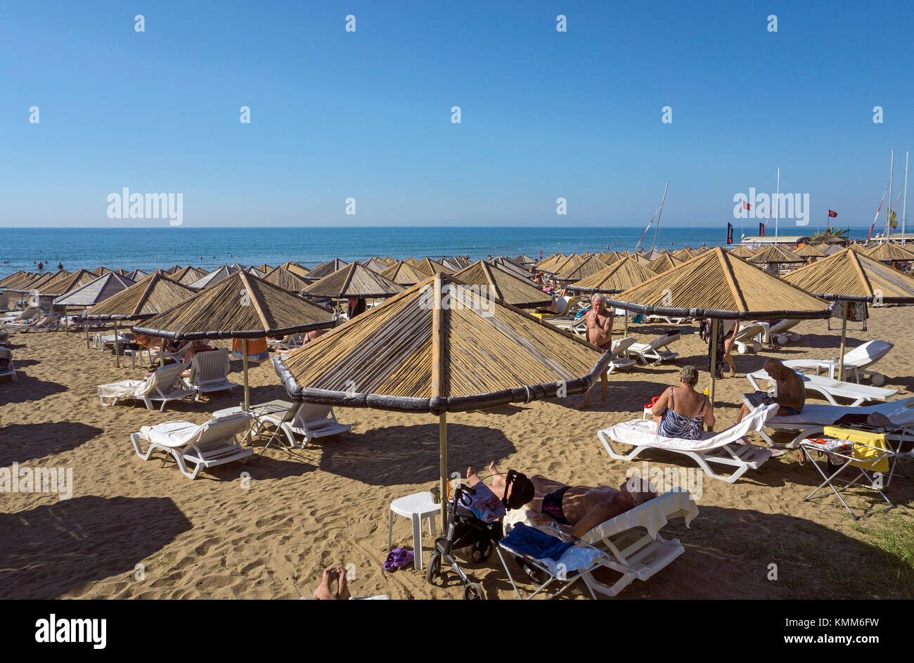 Strand von side türkisch -Fotos und -Bildmaterial in hoher Auflösung ...