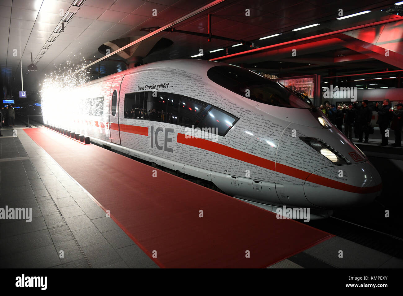 Ice train berlin -Fotos und -Bildmaterial in hoher Auflösung - Seite 3 ...