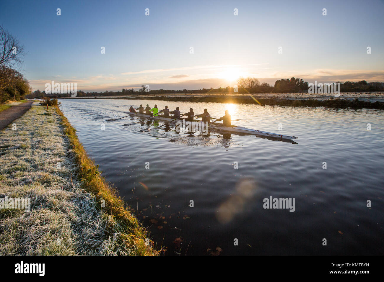 Rudern Rudern Stockfotos und -bilder Kaufen - Alamy