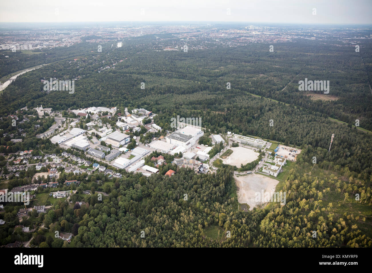 Luftaufnahme von Bavaria Film Studios, Geiselgasteig, Grünwald, München ...