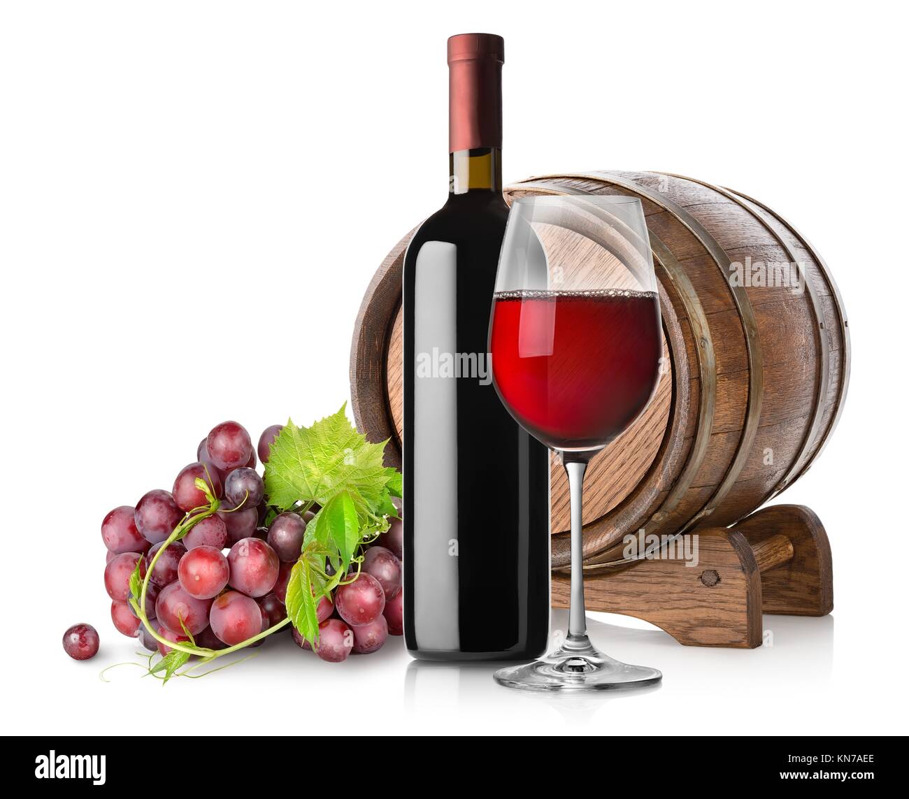 Traubenmost, Wein und einem holzschaft auf Weiß isoliert ...