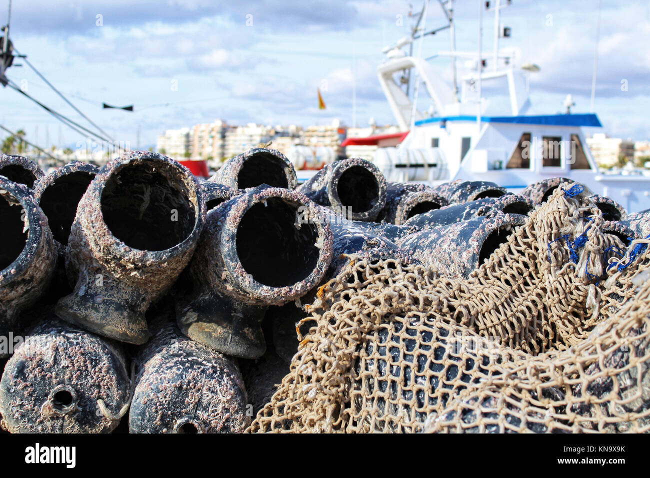 Octopus Trap Stockfotos und -bilder Kaufen - Alamy