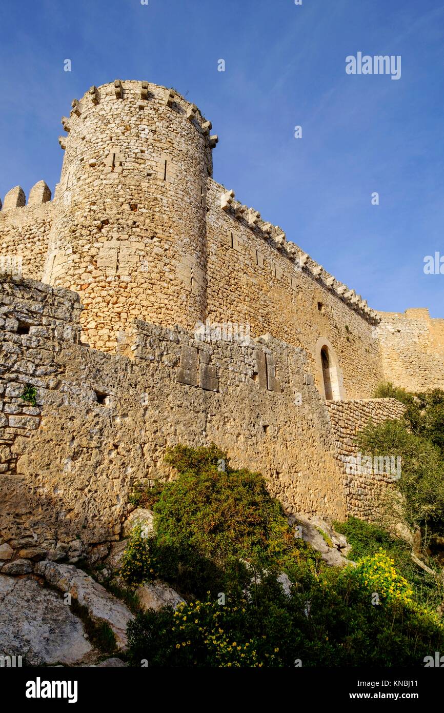 Santueri castle felanitx majorca balearic -Fotos und -Bildmaterial in ...