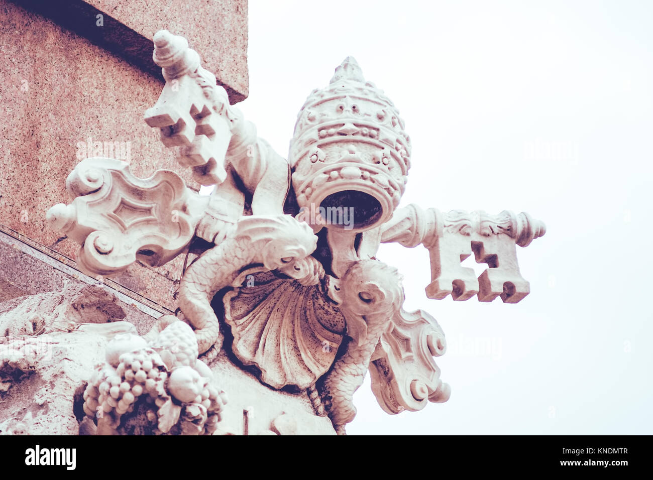 Wappen vatikan -Fotos und -Bildmaterial in hoher Auflösung – Alamy