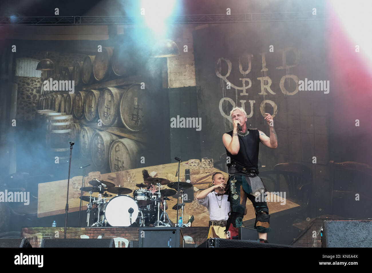 Michael rhein in extremo -Fotos und -Bildmaterial in hoher Auflösung ...