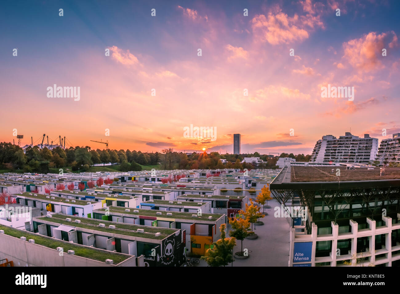 O2 turm -Fotos und -Bildmaterial in hoher Auflösung – Alamy
