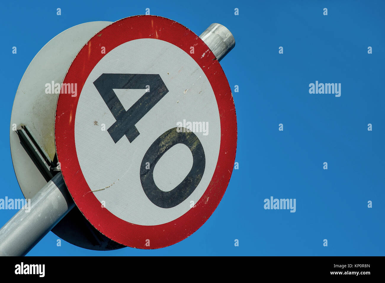 40 mph zone zeichen -Fotos und -Bildmaterial in hoher Auflösung – Alamy