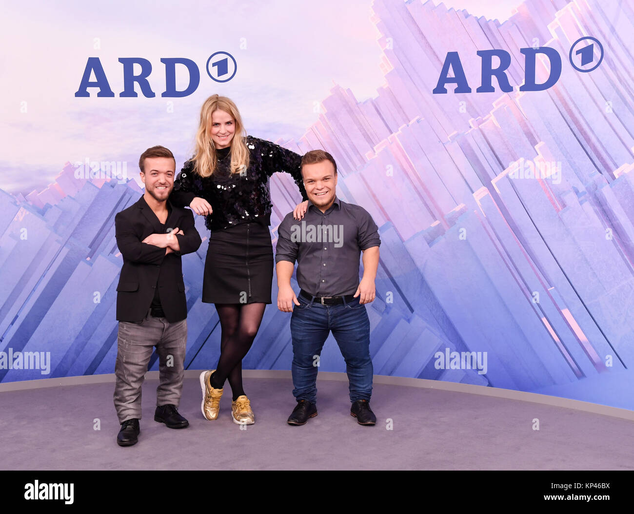 Berlin, Deutschland. 12 Dez, 2017. ARD-Moderator Stephanie Mueller ...