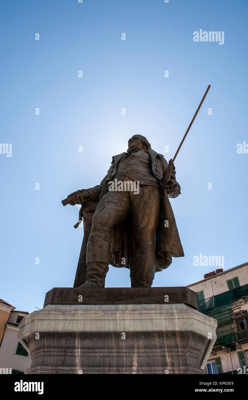 Korsika: die Statue von Pascal Paoli, corse Politiker und allgemein als ...