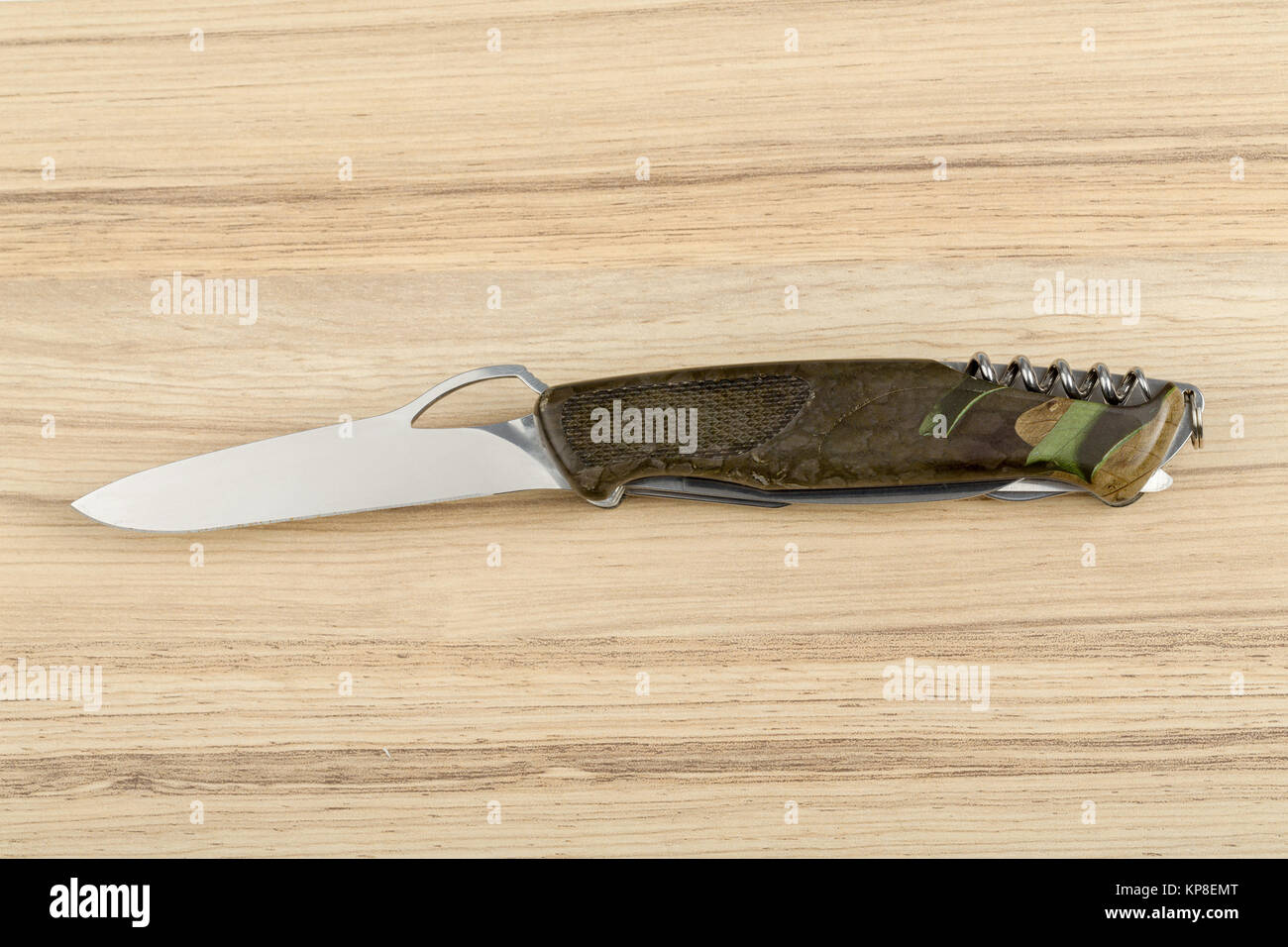 Waffenmodell aus holz -Fotos und -Bildmaterial in hoher Auflösung – Alamy