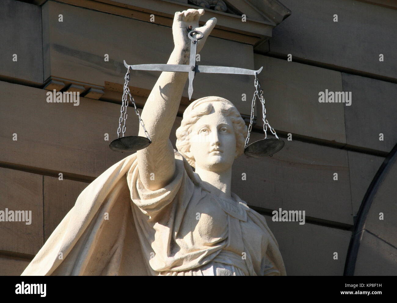 Justice scale -Fotos und -Bildmaterial in hoher Auflösung – Alamy