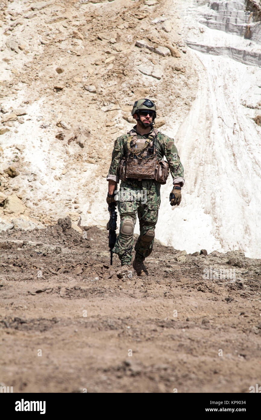 Navy seal team -Fotos und -Bildmaterial in hoher Auflösung – Alamy