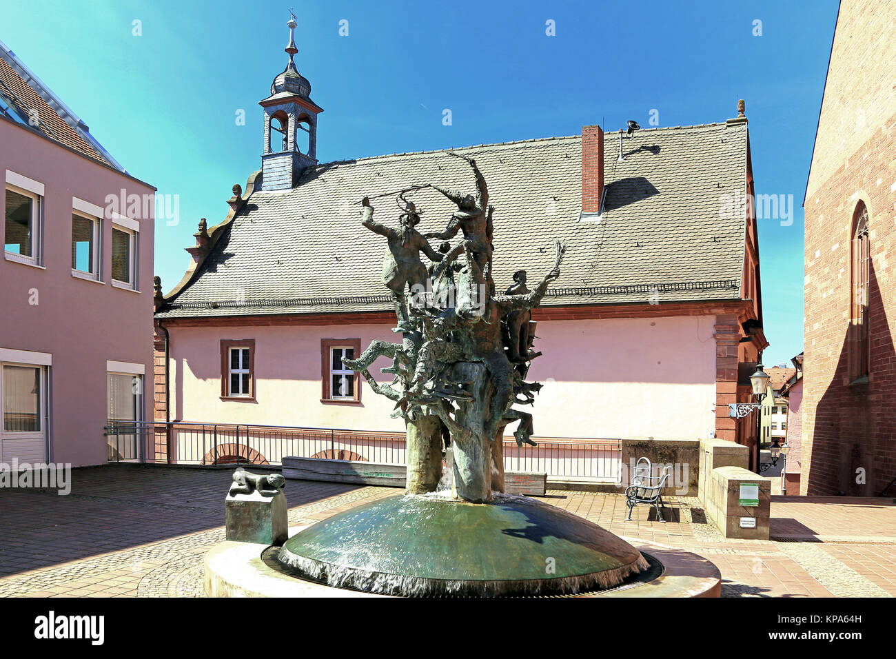 Narrenbrunnen in Buchen im Odenwald Stockfotografie - Alamy