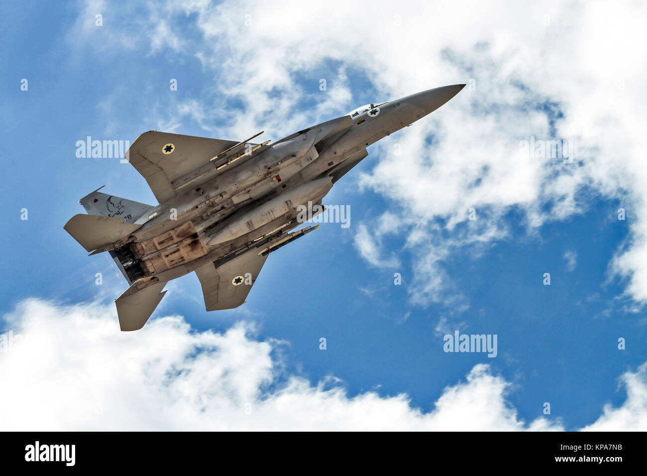 Die israelische Luftwaffe (IAF) McDonnell Douglas F-15A im Flug. Bei ...
