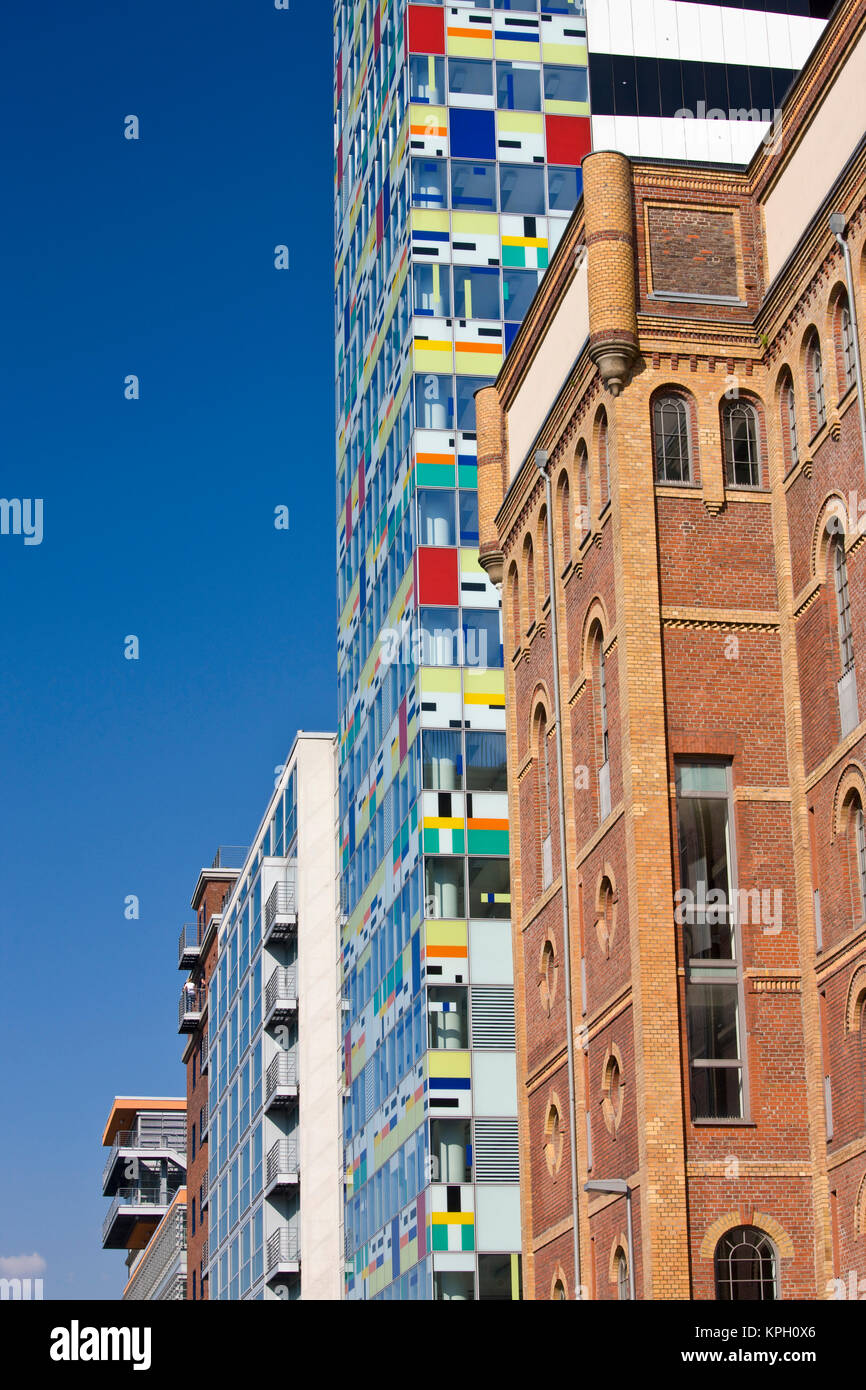 Colorium building von william alsop -Fotos und -Bildmaterial in hoher ...