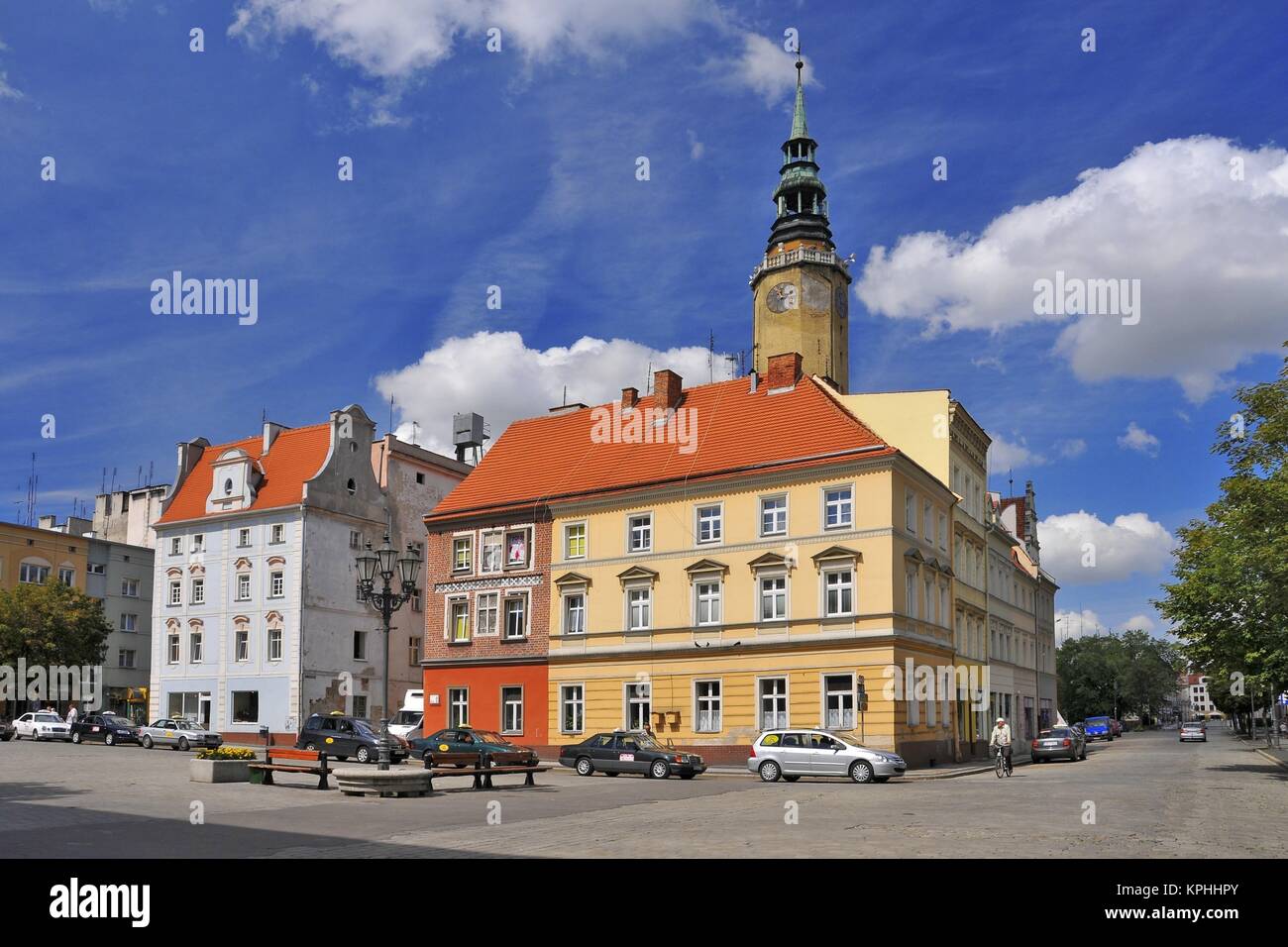 Stadt und Turm in Brieg, Woiwodschaft Oppeln, Polen Stockfotografie - Alamy