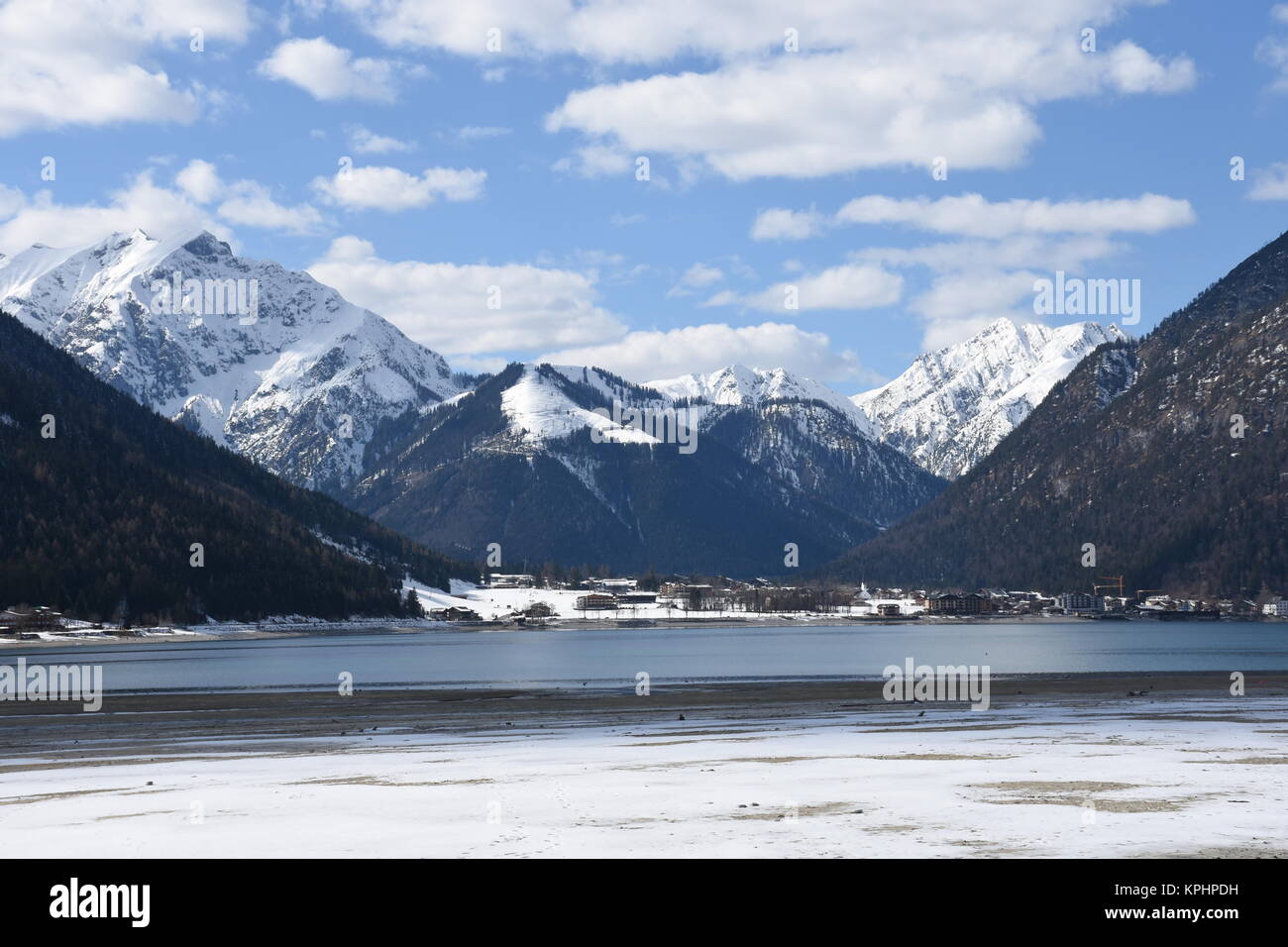 Achensee, Alpensee, Bergsee, Winter, Niedrigwasser, Bergsee, Bergwelt ...
