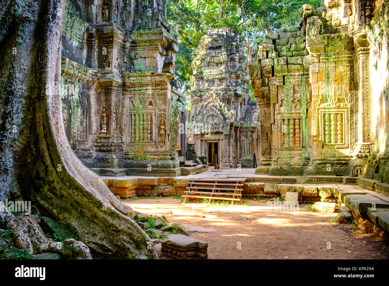 Ta prohm tempel -Fotos und -Bildmaterial in hoher Auflösung – Alamy