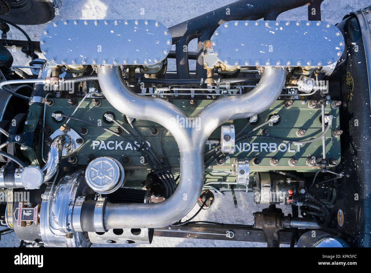 Packard donnerkeil -Fotos und -Bildmaterial in hoher Auflösung – Alamy