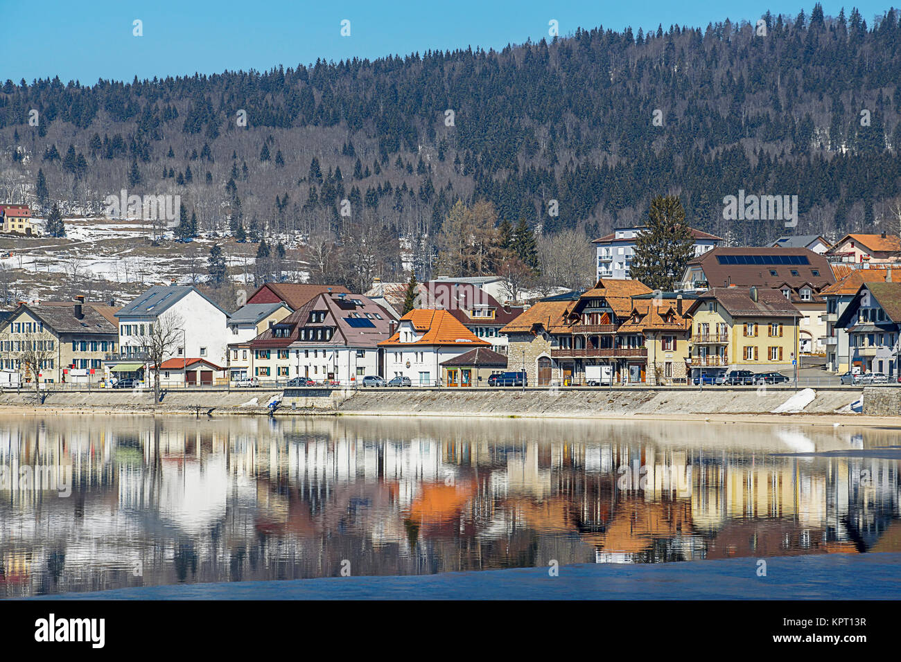 Le pont Lac de Joux Stockfotografie - Alamy