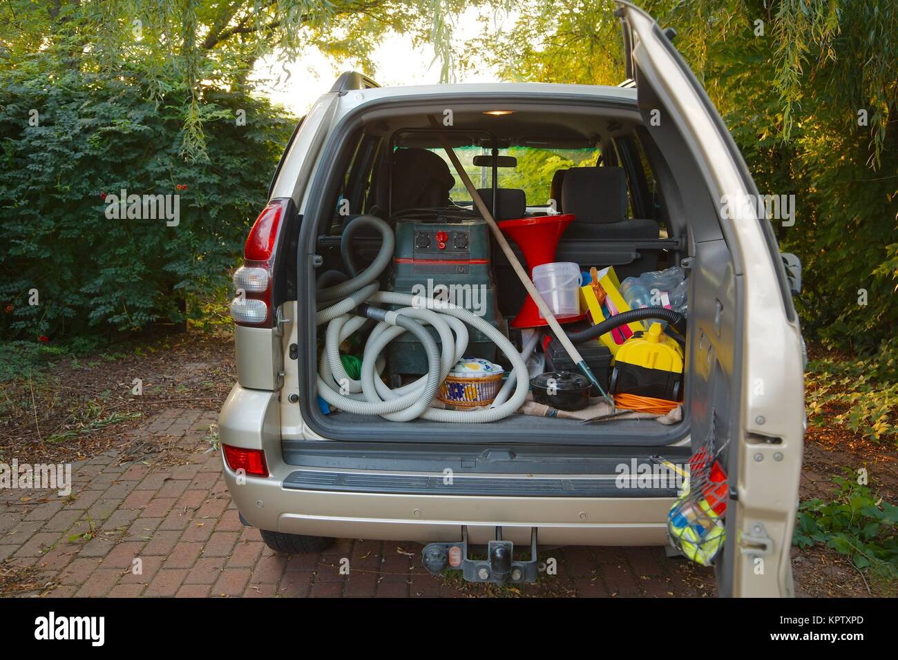 Auto zeug Stockfotos und -bilder Kaufen - Alamy