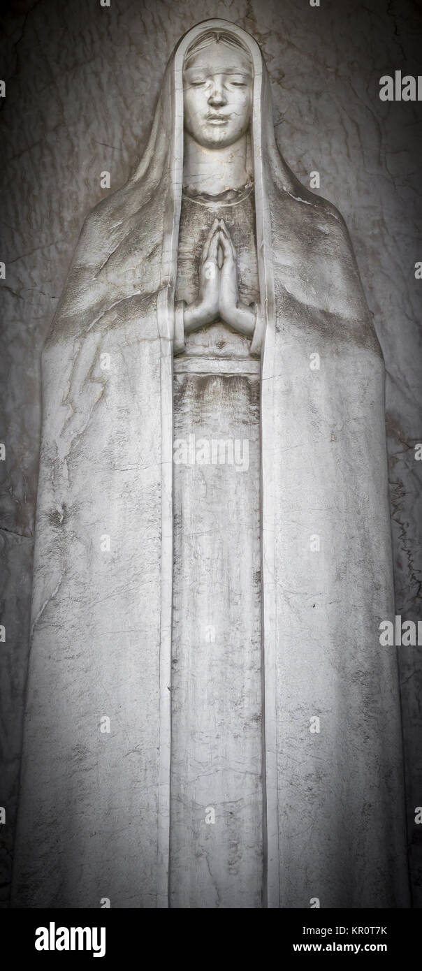 Maria, die trauernde mutter -Fotos und -Bildmaterial in hoher Auflösung – Alamy