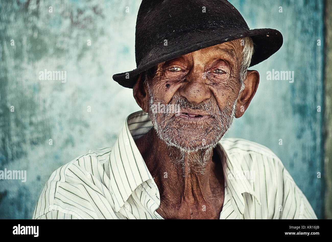 Zigeuner hut -Fotos und -Bildmaterial in hoher Auflösung – Alamy