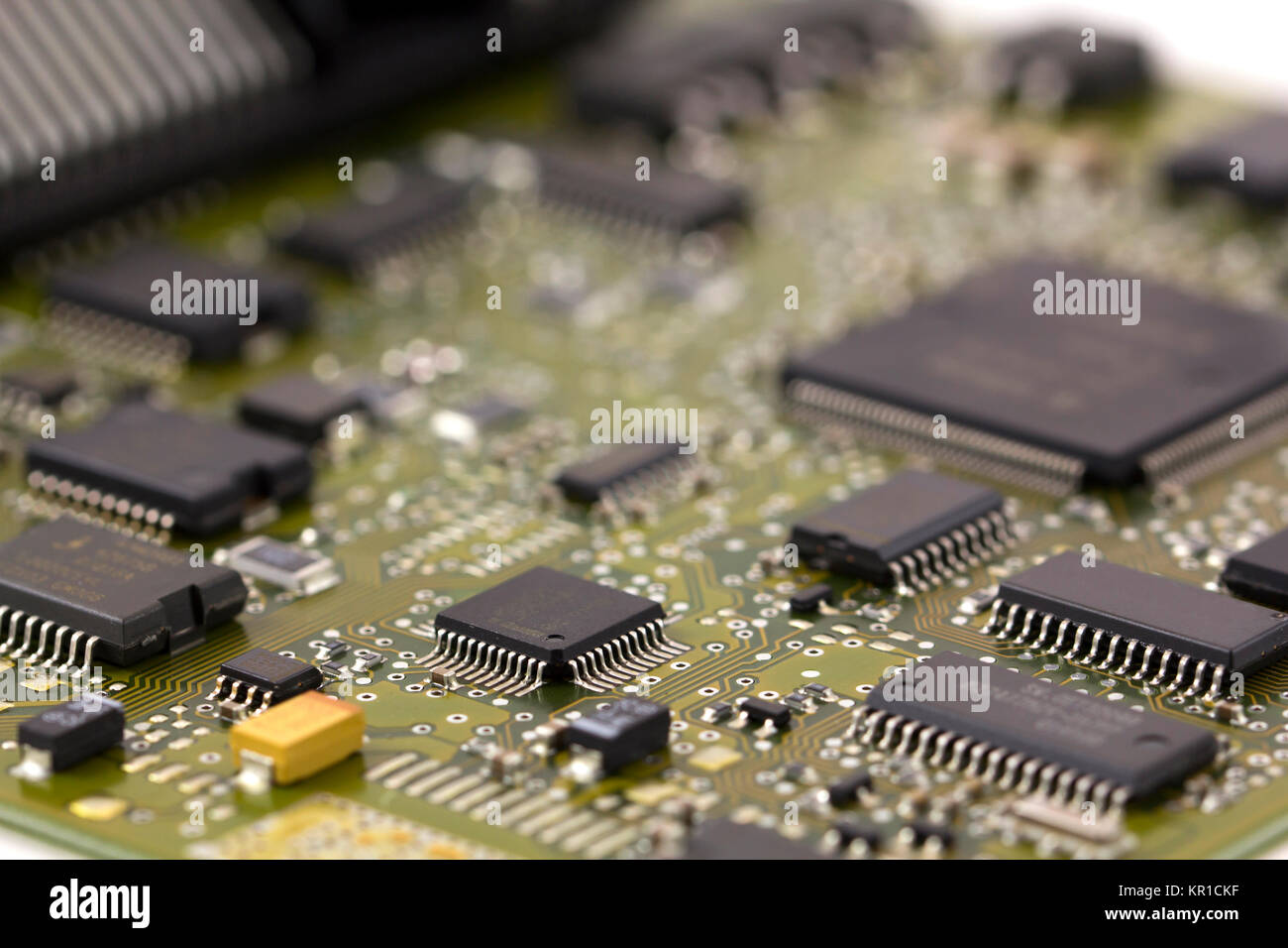 Elektronische Bauelemente Stockfotos und -bilder Kaufen - Alamy