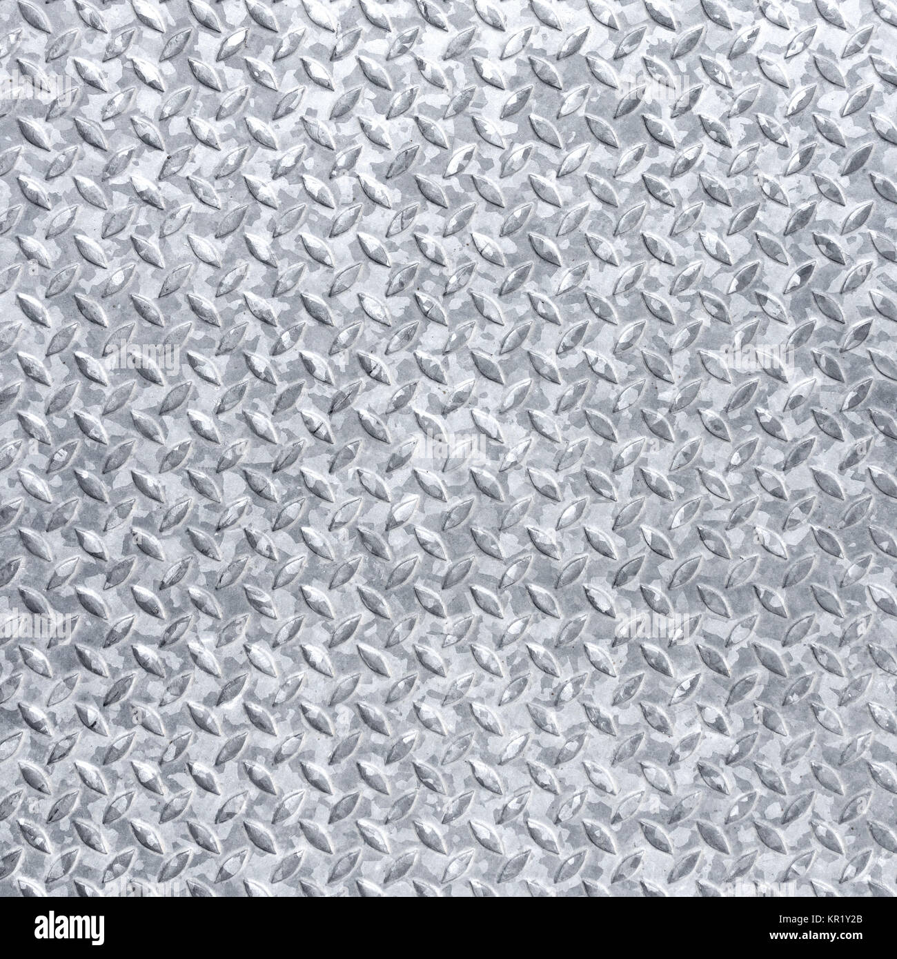 Metal grating rough diamond pattern -Fotos und -Bildmaterial in hoher ...