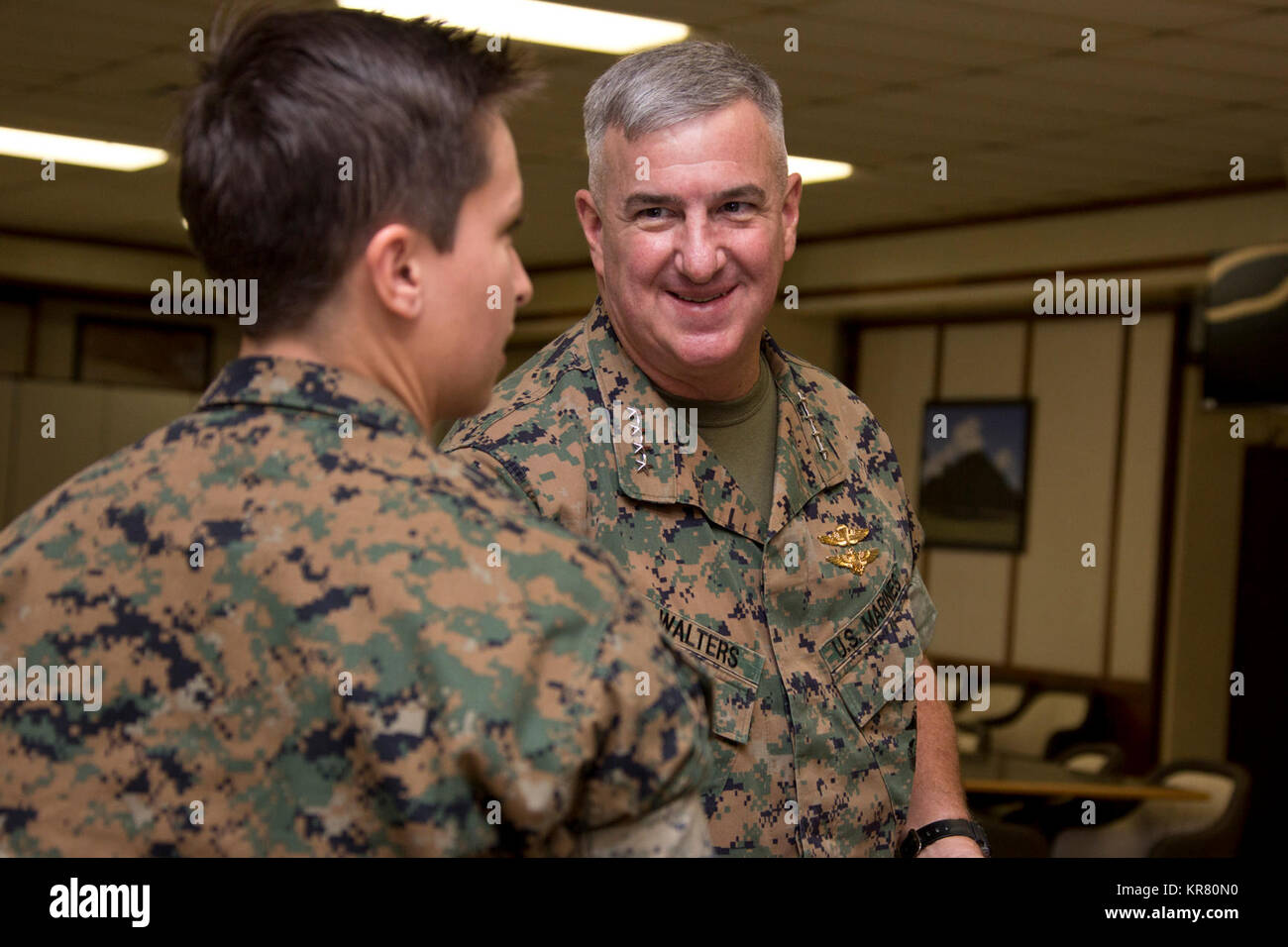 Der stellvertretende Kommandant des Marine Corps Gen. Glenn M. Walters ...